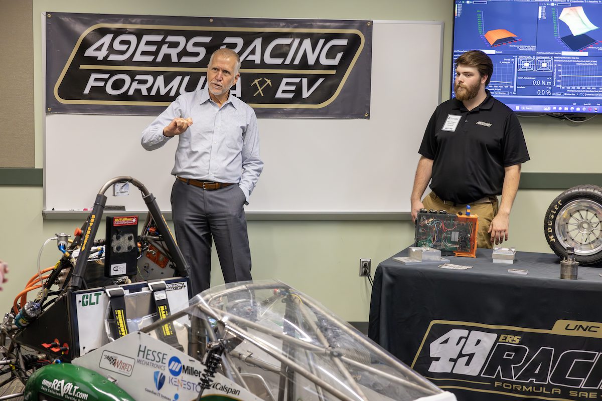 NC'S 1ST BATTERY RESEARCH CENTER ATTRACTS VIPS FROM ACROSS THE STATE ...